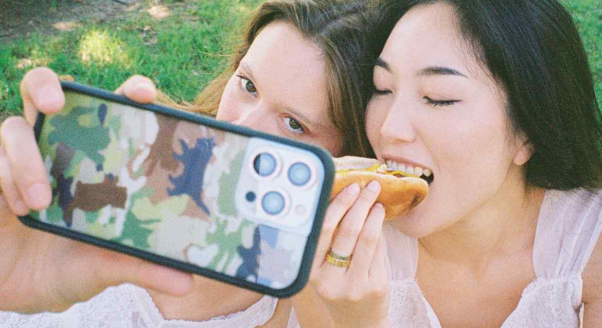 Cat Camo – Wildflower Cases