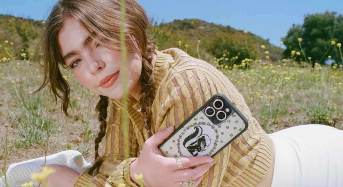 Little Stinker – Wildflower Cases